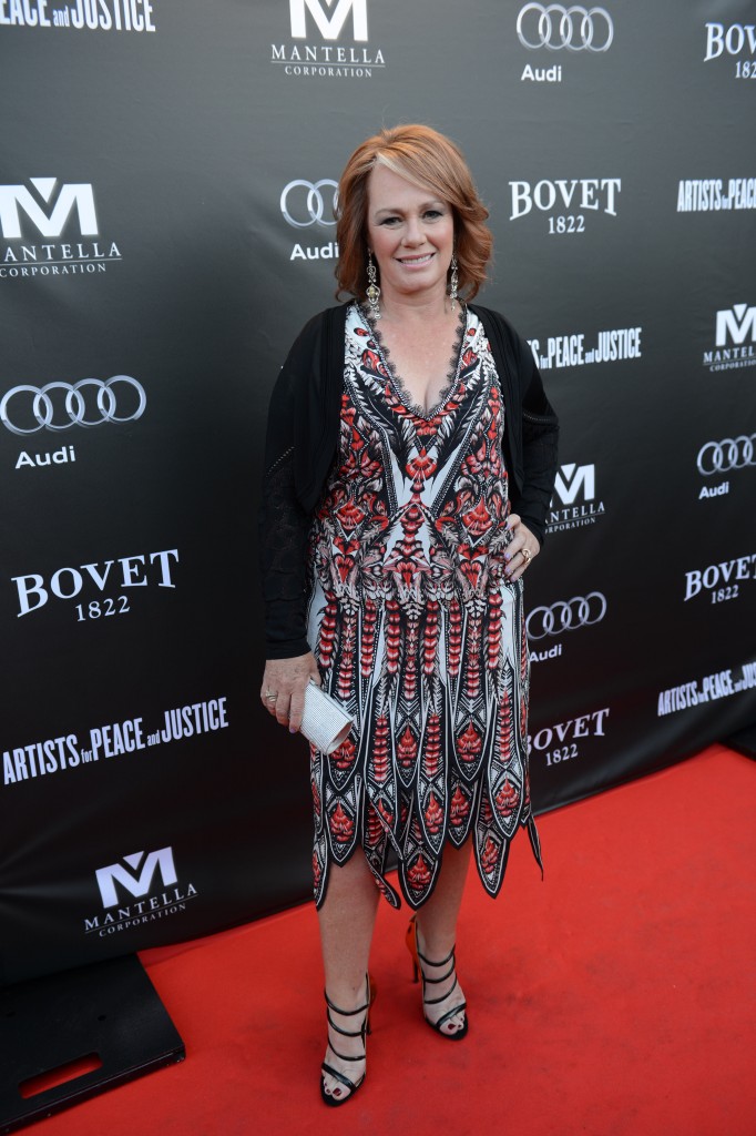 Arlene Dickinson – theBUZZ